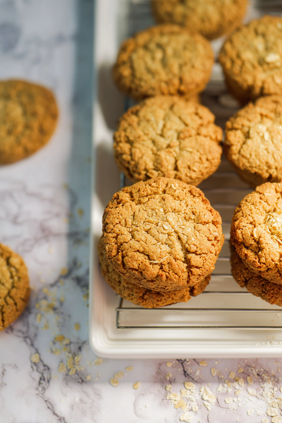 Easy Oatmeal Cookies Recipe - Perfectly Chewy & Crispy | FlavorFuture ...